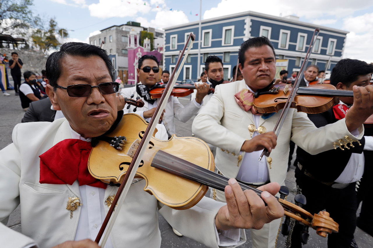 Solo 2 de cada 10 músicos cuentan con prestaciones – Capital Puebla