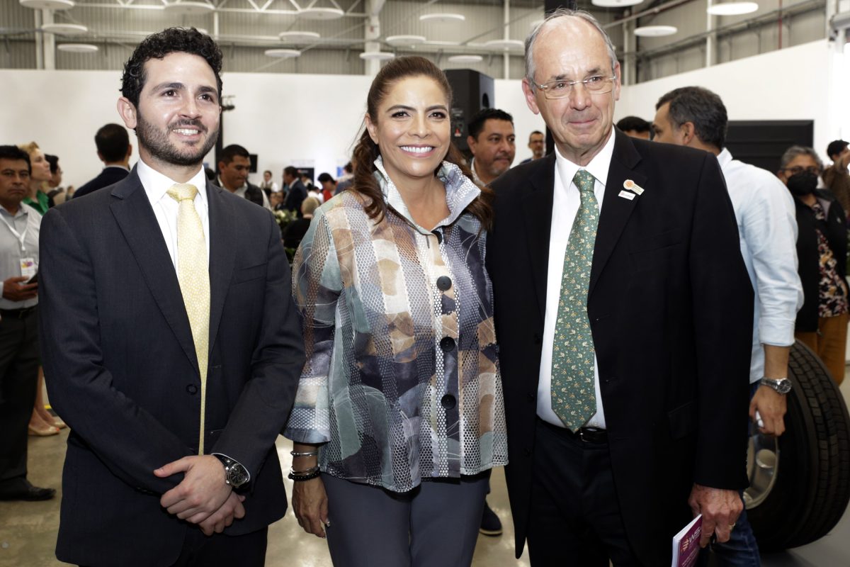 Designarían a Ermilo Barrera como encargado de despacho de Economía ...