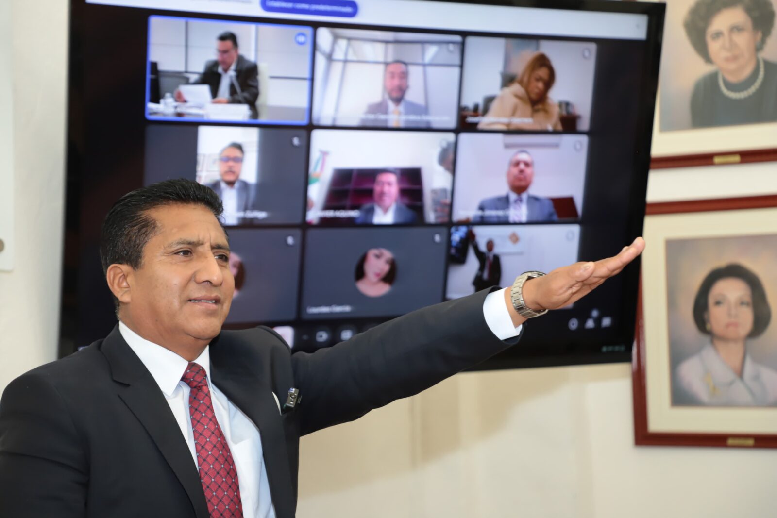 Rinde protesta Raymundo Atanacio como director general del SEDIF ...