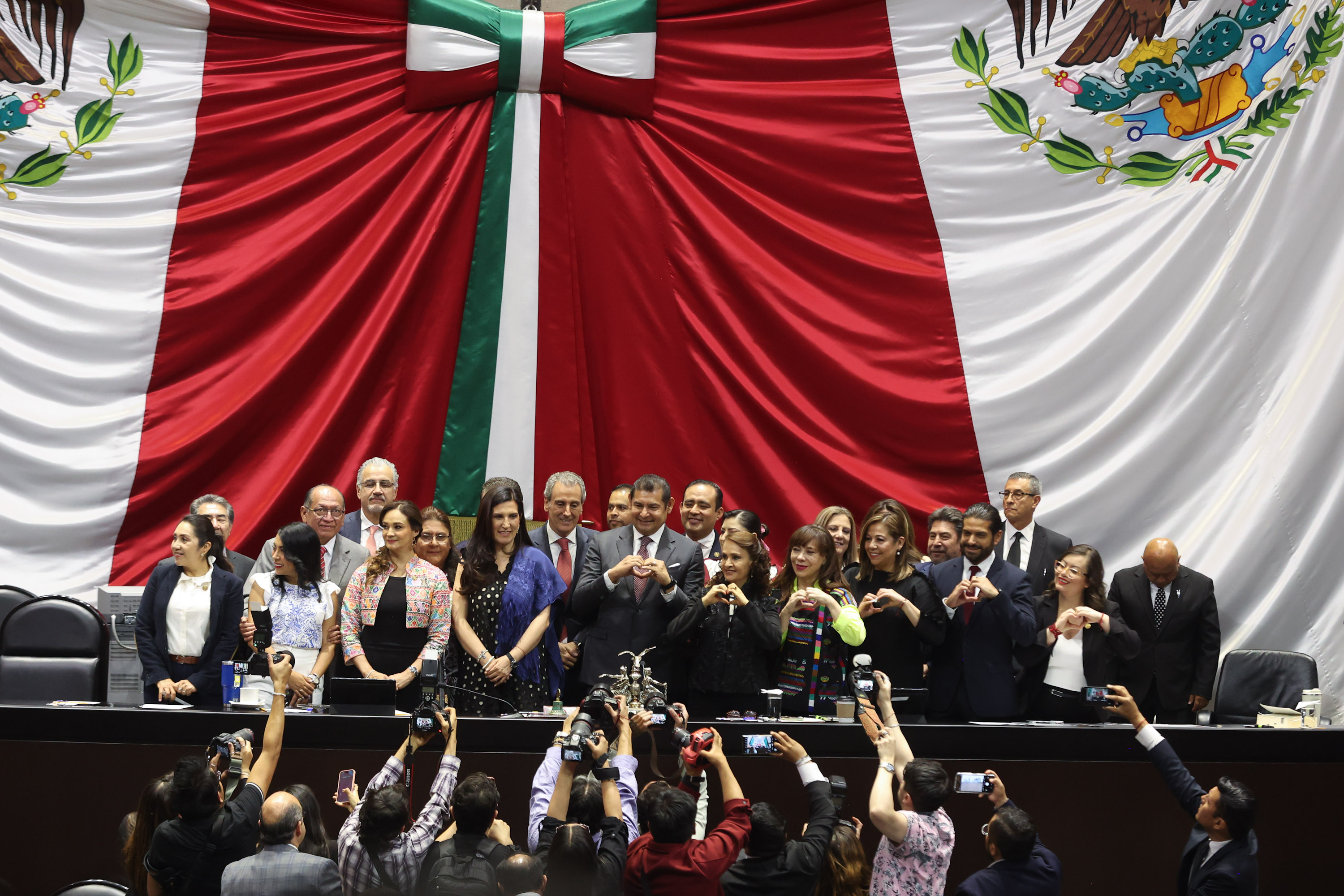 Cámara de Diputados realiza Sesión Solemne por el 494 Aniversario de la Fundación de la Ciudad ...