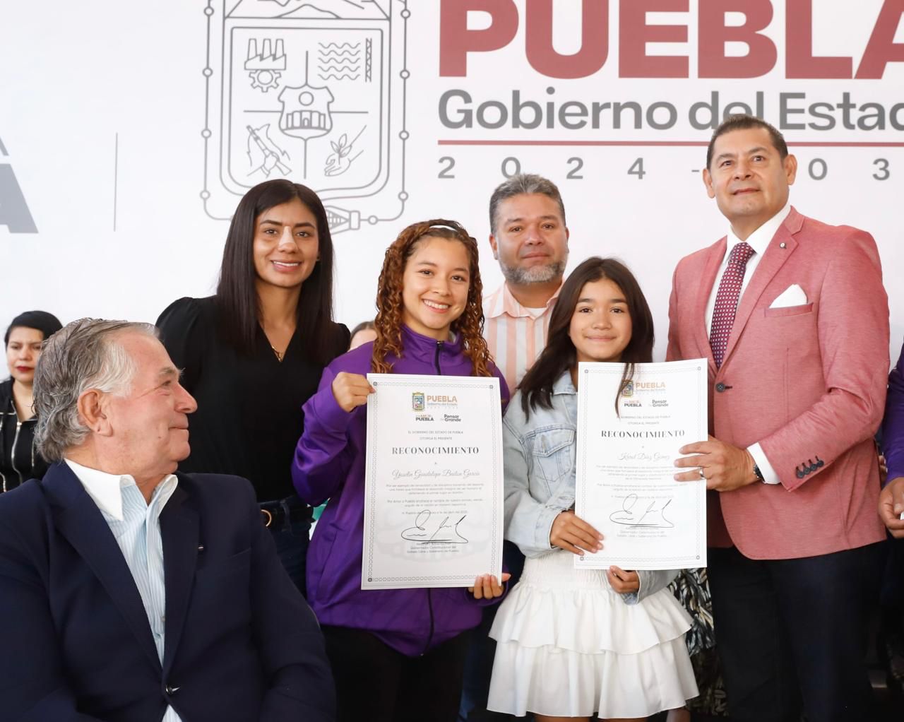 Deporte genera comunidad, fomenta valores y une a la familia: Alejandro Armenta – Capital Puebla